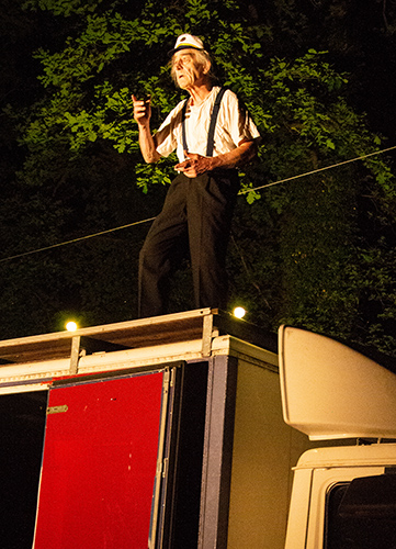 Kontakt / Impressum - Compagnia Buffo